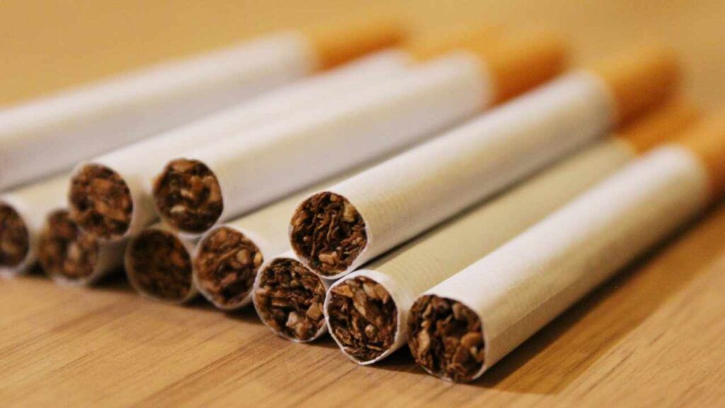 Manovra 2024, aumentano le accise sul tabacco: prezzo delle sigarette ... Manovra 2024, aumentano le accise sul tabacco: prezzo delle sigarette ...